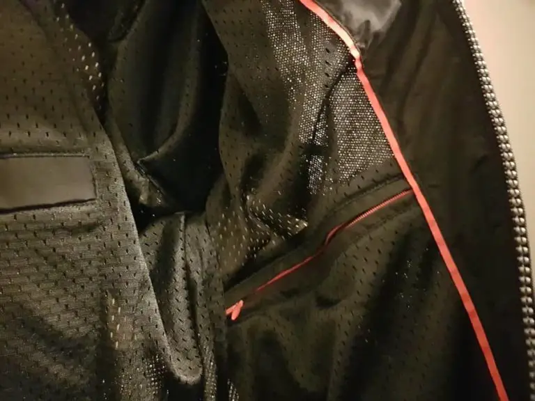 14 Tips to stay cool on a motorcycle during hot weather - MGE